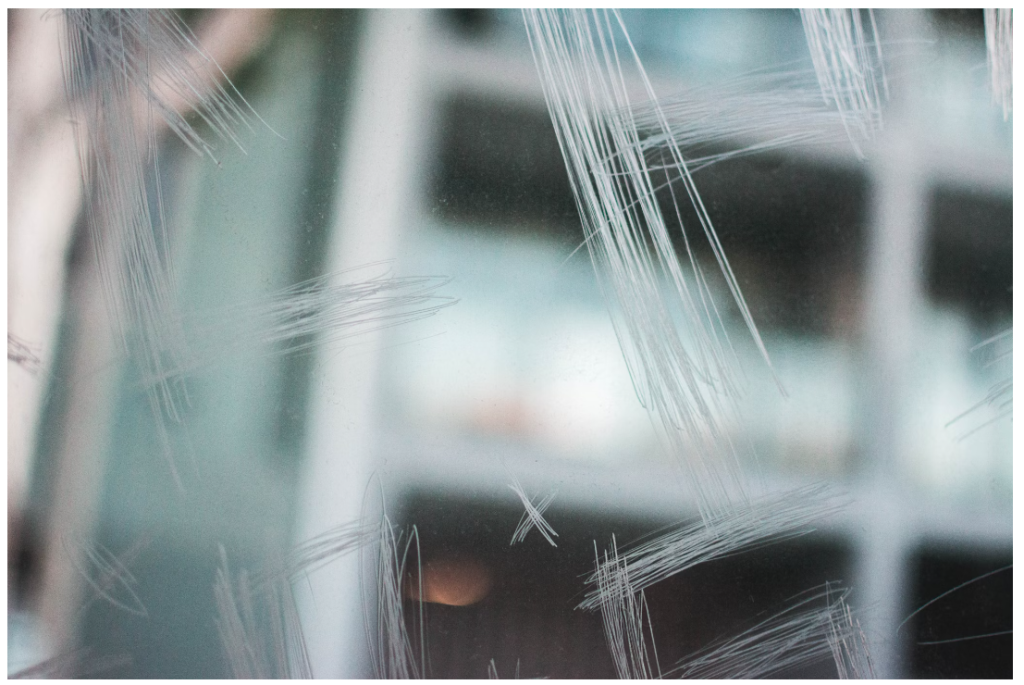 Guide to Removing Glass Scratches – Otavan Oppimateriaalit